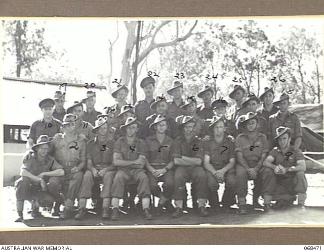 RAVENSHOE, QLD. 1944-08-11. GROUP PORTRAIT OF SOME OF THE ORIGINAL ...