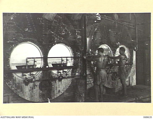 DARWIN, NT. 1944-08-18. ENGINEERS OF THE 2ND ARMY TROOP COMPANY, AND ...