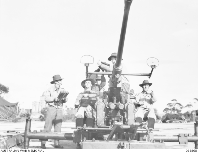 NORTH HEAD, SYDNEY, NSW. 1944-8-26. MEMBERS OF THE 7TH BATTALION ...