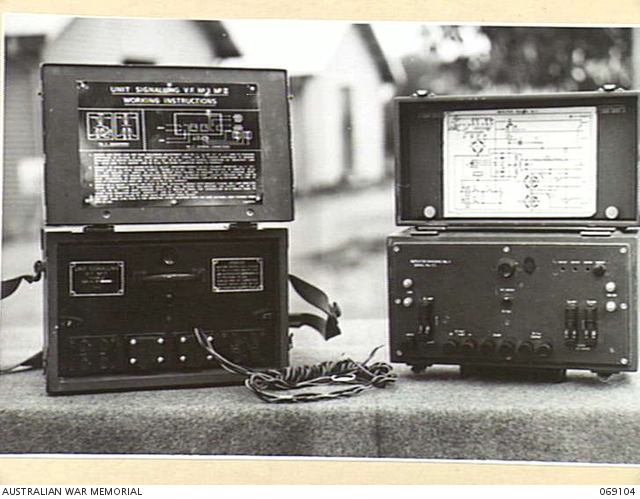 BALCOMBE, VICTORIA, AUSTRALIA. 1944-09-06. UNIT SIGNALLING VF NO. 3 AND ...