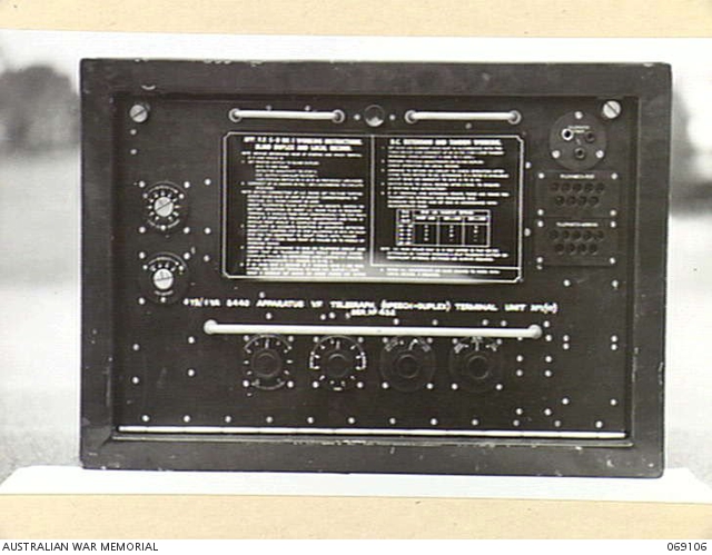 BALCOMBE, VICTORIA, AUSTRALIA. 1944-09-06. FRONT VIEW OF THE APPARATUS ...