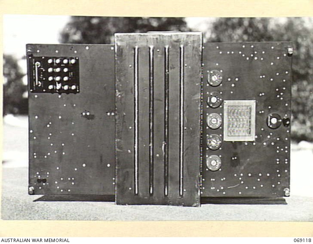 BALCOMBE, VICTORIA, AUSTRALIA. 1944-09-06. APPARATUS CARRIER TELEPHONE ...