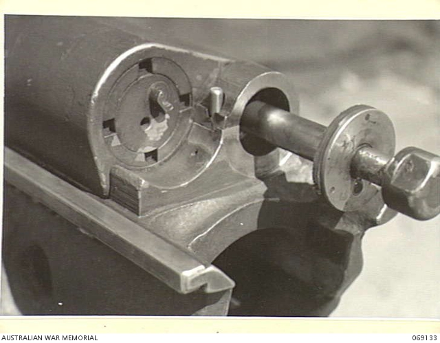 61 MILE RANGE, STUART HIGHWAY, NT. 1944-09-02. THE RECOIL MECHANISM OF ...