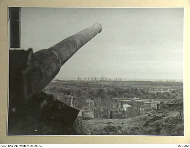BALIKPAPAN, BORNEO. 1946. THE FIELD OF FIRE OF ONE OF THE TWO JAPANESE ...