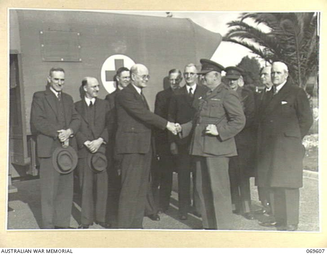 SYDNEY, NEW SOUTH WALES, AUSTRALIA. 1942-07-11. MR ALAN MAUGHAN ...