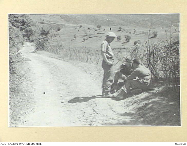 GREECE, 1941-04-15 TO 1941-04-17. REGIMENTAL AID POST AT NO. 1 BATTERY ...