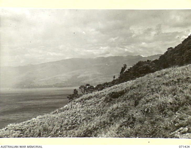 FORTIFICATION POINT, NEW GUINEA. 1944-03-21. VIEWING SOUTH FROM ...
