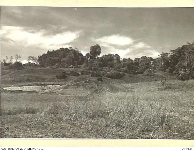 FINSCHHAFEN AREA, NEW GUINEA. 1944-03-21. A SECTION OF A PANORAMA ...