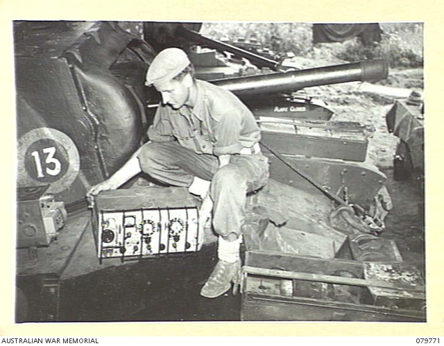 AITAPE, NEW GUINEA. 1945-03-16. A NO.19 MK 2 (AUSTRALIAN) WIRELESS SET ...