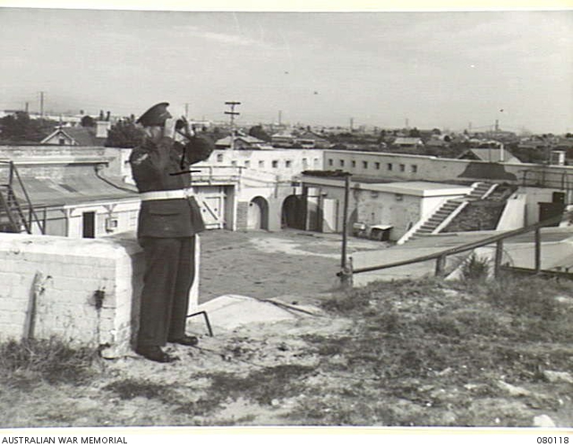 FORT LARGS, ADELAIDE, SOUTH AUSTRALIA. 1944-09-12. S14106 STAFF ...