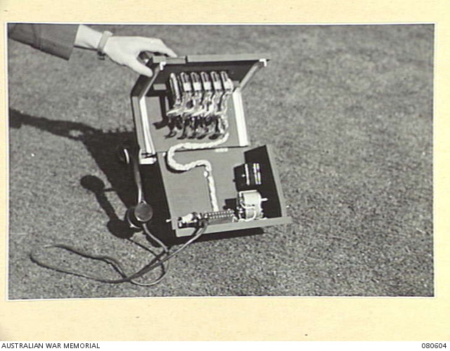 MELBOURNE, VIC. 1944-09-21. THE INTERIOR VIEW OF A CONCENTRATOR 5 LINE ...