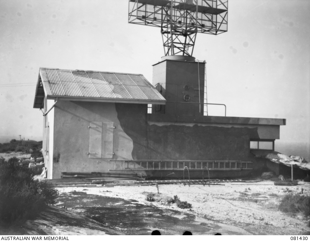 NORTH HEAD FORTRESS, SYDNEY, N.S.W., AUSTRALIA. 1944-10-11. THE FORWARD ...