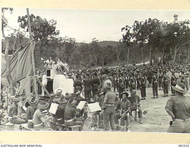 RAVENSHOE, QLD. 1944-10-29. THE BAND, WITH TROOPS OF 2/23 INFANTRY ...