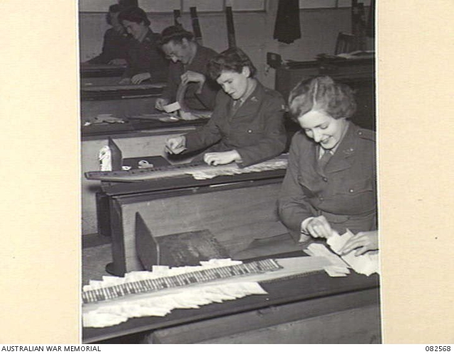 Melbourne, Vic. c. November 1944. Members of the Australian Women's ...