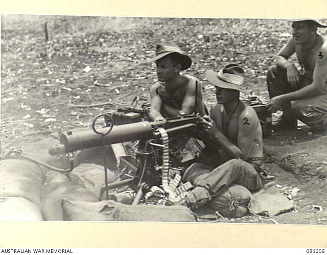 TANK ROCK, QLD. 1944-11-15. NO. 1 VICKERS MACHINE-GUN MANNED BY 2/16 ...