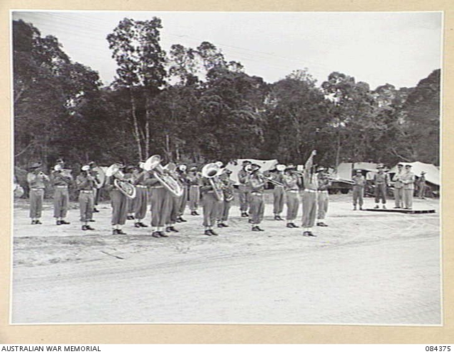 TOORBUL POINT, QUEENSLAND. 1944-12-19. THE QUEENSLAND LINES OF ...