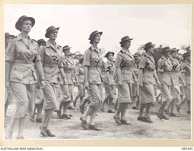 STRATHPINE, QUEENSLAND. 1945-01-08. MEMBERS OF THE AUSTRALIAN ARMY ...