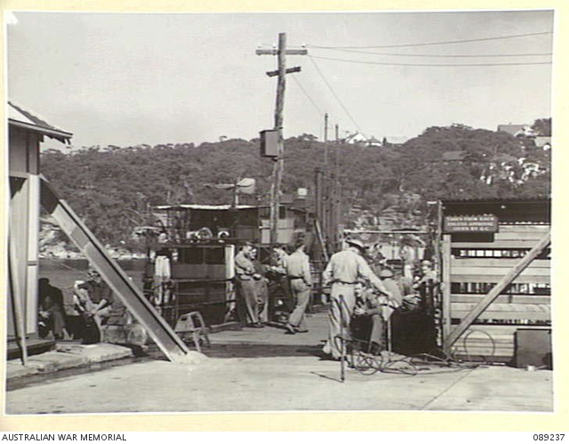 CHOWDER BAY, SYDNEY, NEW SOUTH WALES. 1945-04-30. 7 WATERCRAFT WORKSHOP ...