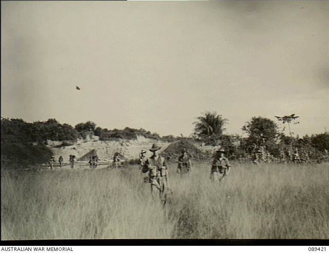 Tarakan Island, Borneo. 1945-05-05. Troops from 2/24th Australian ...