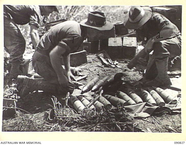 SADAU ISLAND, BORNEO. 1945-04-30. TROOPS OF 2/7 FIELD REGIMENT ...