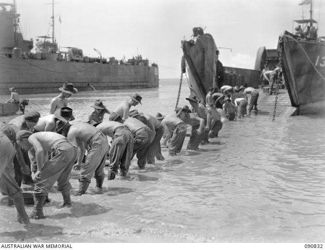 SADAU ISLAND, BORNEO. 1945-04-30. MEMBERS OF 2/4 COMMANDO SQUADRON ...