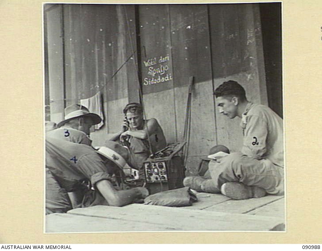 TARAKAN ISLAND, BORNEO. 1945-05-04. 2/7 FIELD REGIMENT PERSONNEL ...