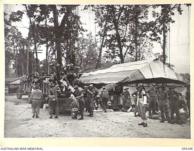 JACQUINOT BAY, NEW BRITAIN, 1945-08-11. PERSONNEL OF HEADQUARTERS 11 ...