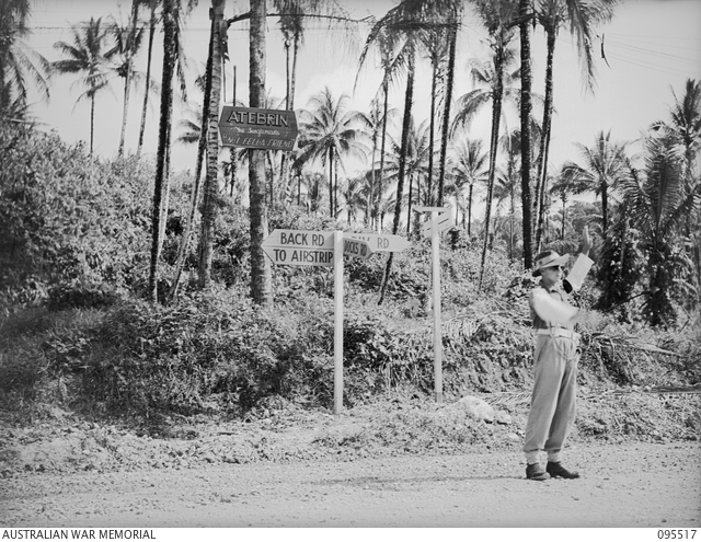 PALMALMAL, JACQUINOT BAY, NEW BRITAIN, 1945-08-24. A MILITARY POLICEMAN ...