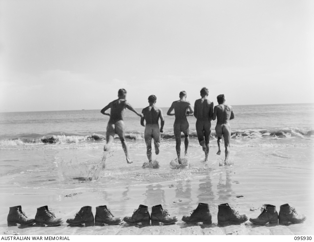 BORAM BEACH, WEWAK AREA, NEW GUINEA. 1945-08-30. SIGNALMEN OF ...