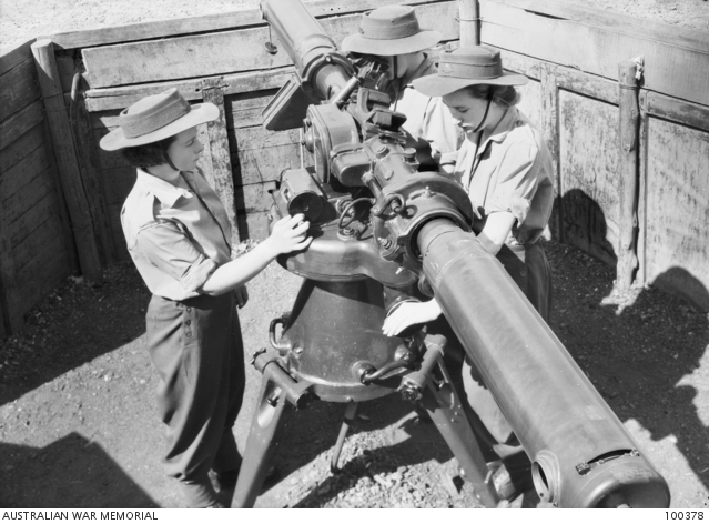 AUSTRALIAN WOMEN'S ARMY SERVICE (AWAS) PERSONNEL OF THE AUSTRALIAN ...