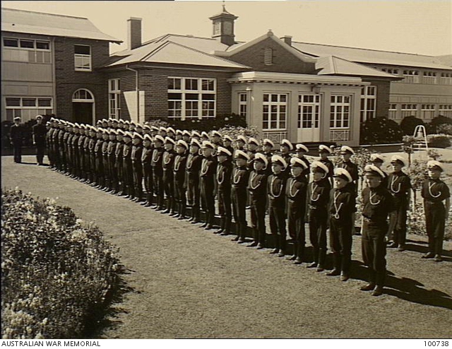 Vic. 1945-03. Cadet midshipmen on parade at Flinders Naval Depot, RAN. | Australian War Memorial