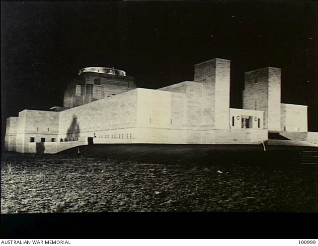 Anzac Day Commemoration Ceremony | Australian War Memorial