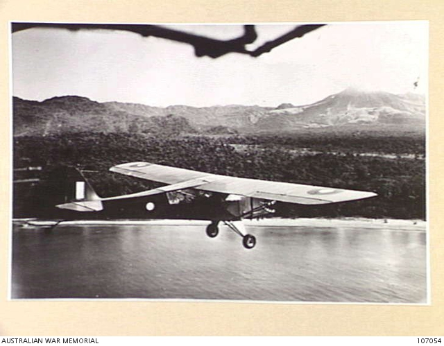 BOUGAINVILLE, 1945-02-18. AN AUSTER OF NO. 17 AIR OBSERVATION POST ...