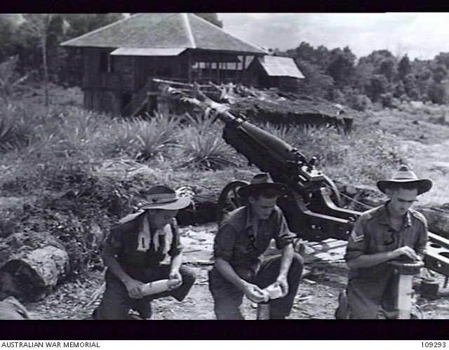 BRUNEI BAY AREA, NORTH BORNEO. 12 JUNE 1945. TROOPS OF 2/8 FIELD ...
