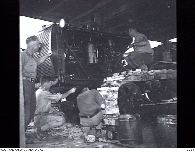 BALIKPAPAN, BORNEO, 30 JULY 1945. MEMBERS OF 1 ARMOURED REGIMENT, DOING ...