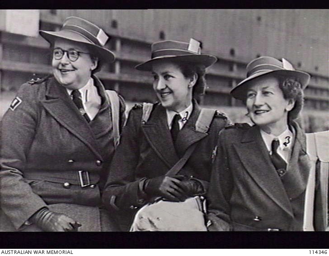 SYDNEY, NSW. 1945-08-27. LIEUTENANT T. A. GLOVER, 2/13TH GENERAL ...