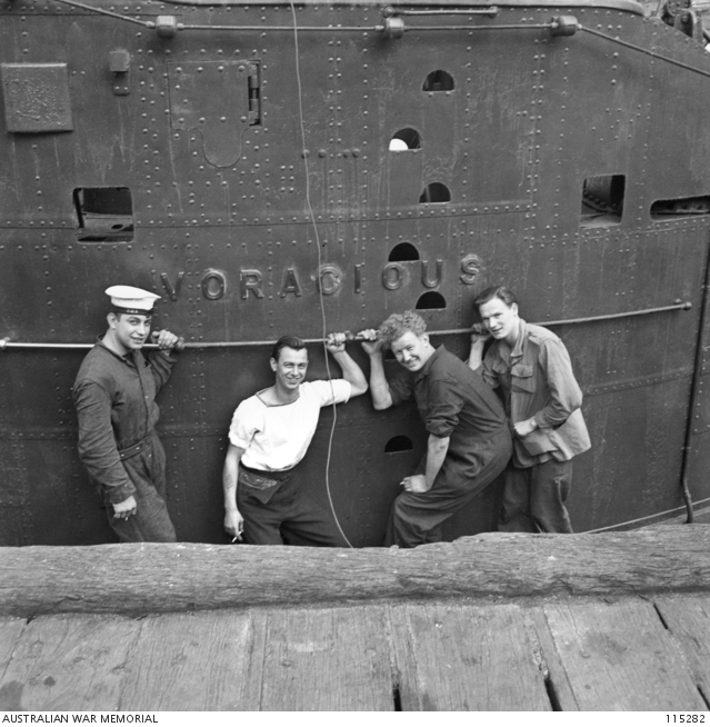 MELBOURNE, VIC. 1945-09-12. CREW MEMBERS OF THE ROYAL NAVY SUBMARINE ...