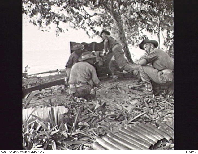 LABUAN, BORNEO. 1945-09-10. PERSONNEL OF NO. 11 BATTERY, 2/3RD TANK ...