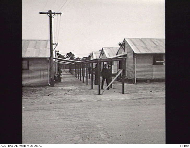 MELBOURNE, VIC. 1945-10-23. PART OF THE DISEMBARKATION SECTION OF THE ...