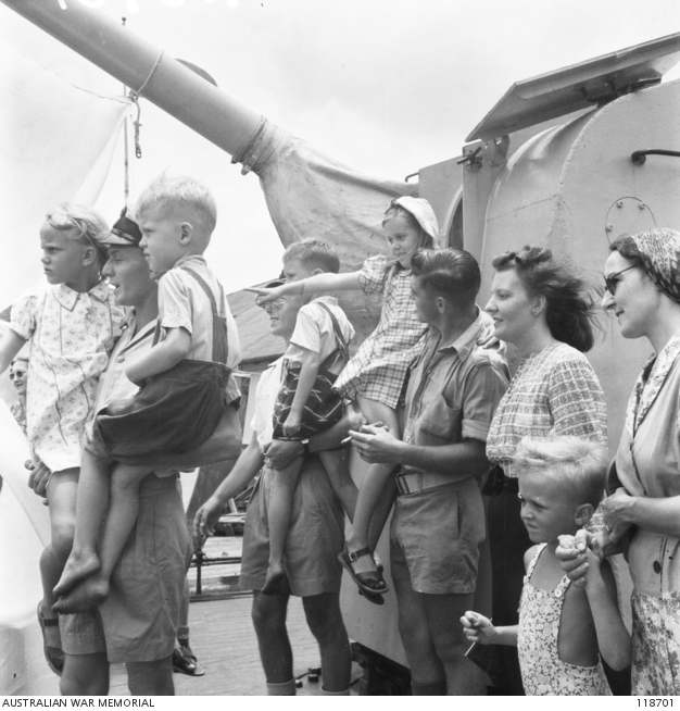 KUCHING, SARAWAK, BORNEO. 1945-09-14. KUCHING FORCE. ABOARD HMAS ...