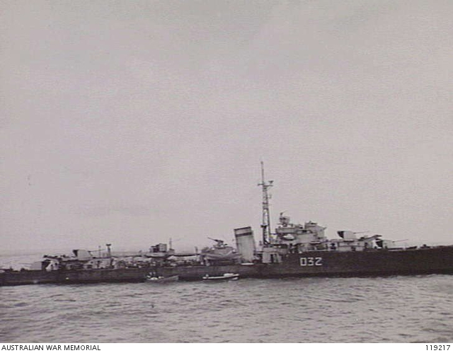 CORAL SEA, BOUGAINVILLE REEF, 1945-11-O5. THE ROYAL NAVY FLEET ...