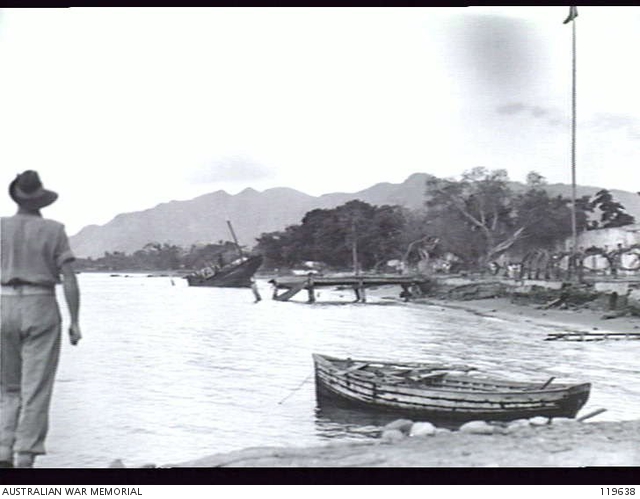DILI, PORTUGUESE TIMOR 1945-09-24. A SMALL PARTY OF AUSTRALIAN TROOPS ...