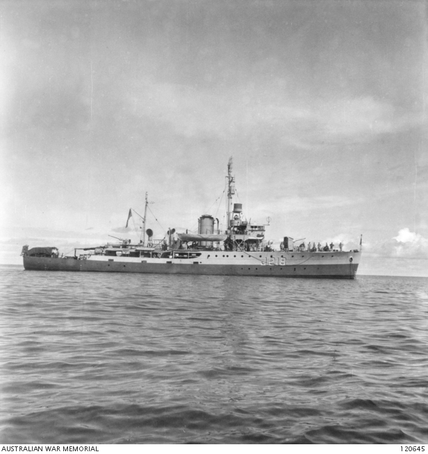 NATOENA ISLAND, BORNEO 1945-09-28. KUCHING FORCE. HMAS KAPUNDA AT ...