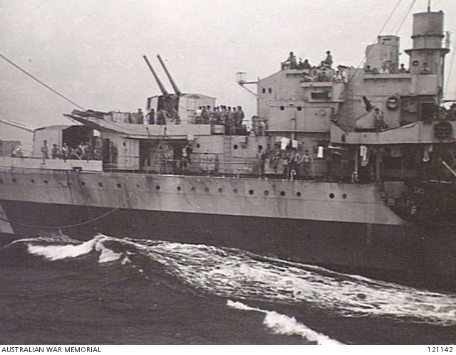 NAVY PERSONNEL BEING TRANSFERRED FROM HMAS NORMAN TO HMAS NAPIER. THE ...
