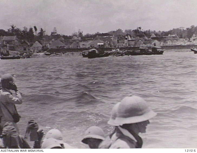 KOEPANG, DUTCH TIMOR 1945-11-19. TO SAVE ALLIED SHIPPING ITE WAS ...