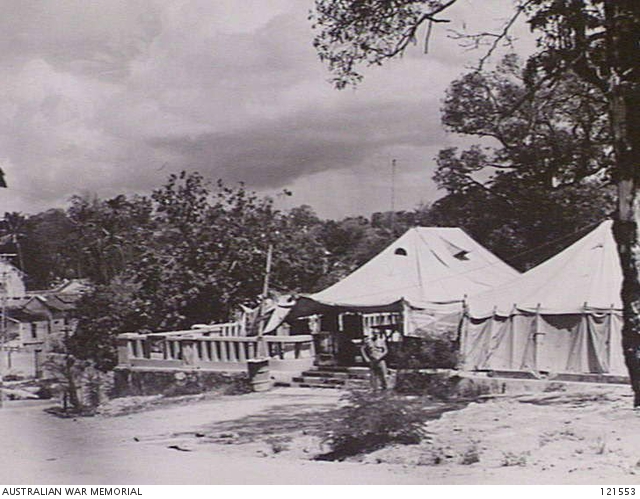 KOEPANG, DUTCH TIMOR 1945-11-29. EVERYWHERE THERE ARE AUSTRALIAN TROOPS ...
