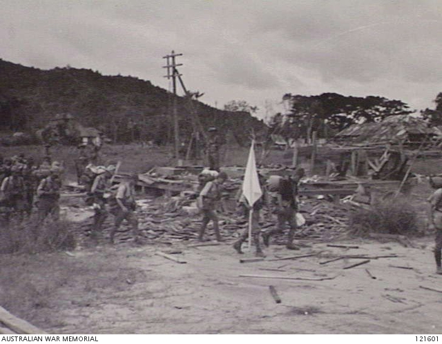 JESSELTON, NORTH BORNEO 1945-10-08. JAPANESE TROOPS OF COLONEL IEMURA'S ...