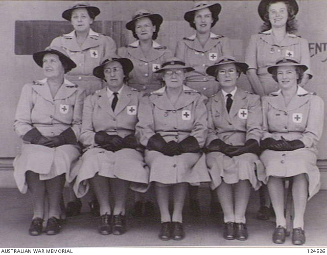 SYDNEY, NSW. 1945-12-22. WOMEN OF THE VOLUNTARY AID DETACHMENT (VAD) ON ...