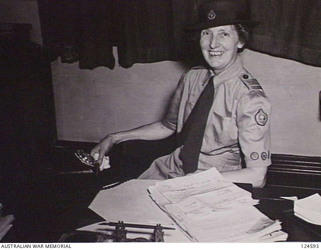 SYDNEY, NSW 1946-01-21. AUSTRALIAN WOMENS' LAND ARMY (AWLA ...