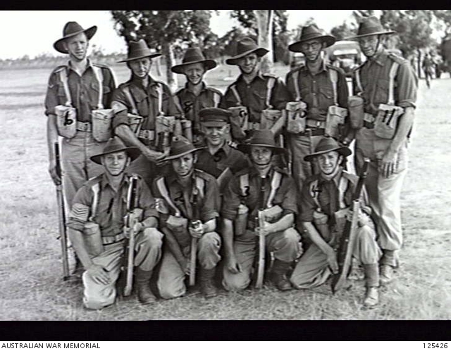 LIVERPOOL, NSW. 1945. A TEAM OF UNIDENTIFIED VOLUNTEER DEFENCE CORPS ...